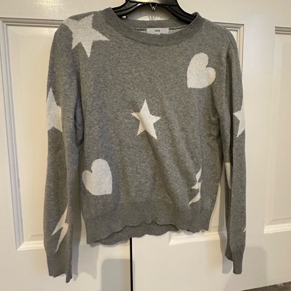 Fate | Sweaters | Fate Printed Heart Star And Lighting Bolt Sweater ...